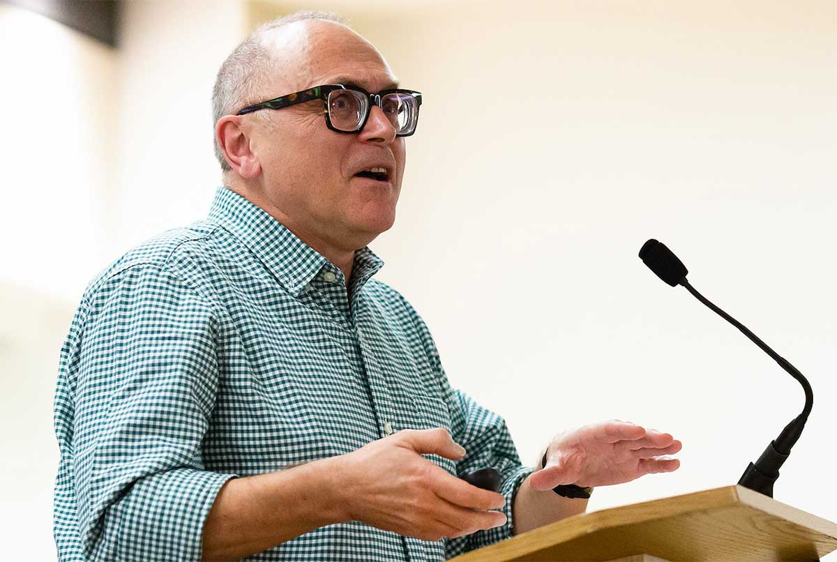 Revista Educação | Entrevista David Buckingham: por uma pedagogia das ...