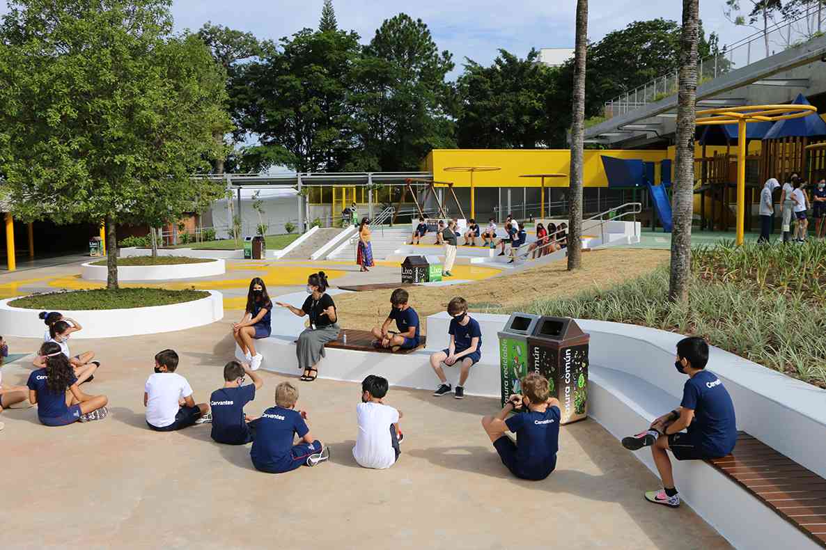 Revista Educação | O papel da escola para além do conteúdo | Jornada ...