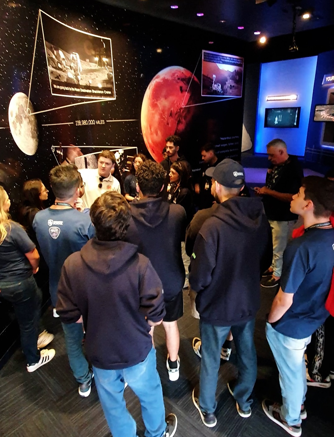 Revista Educação | Programa brasileiro leva alunos ao Kennedy Space ...