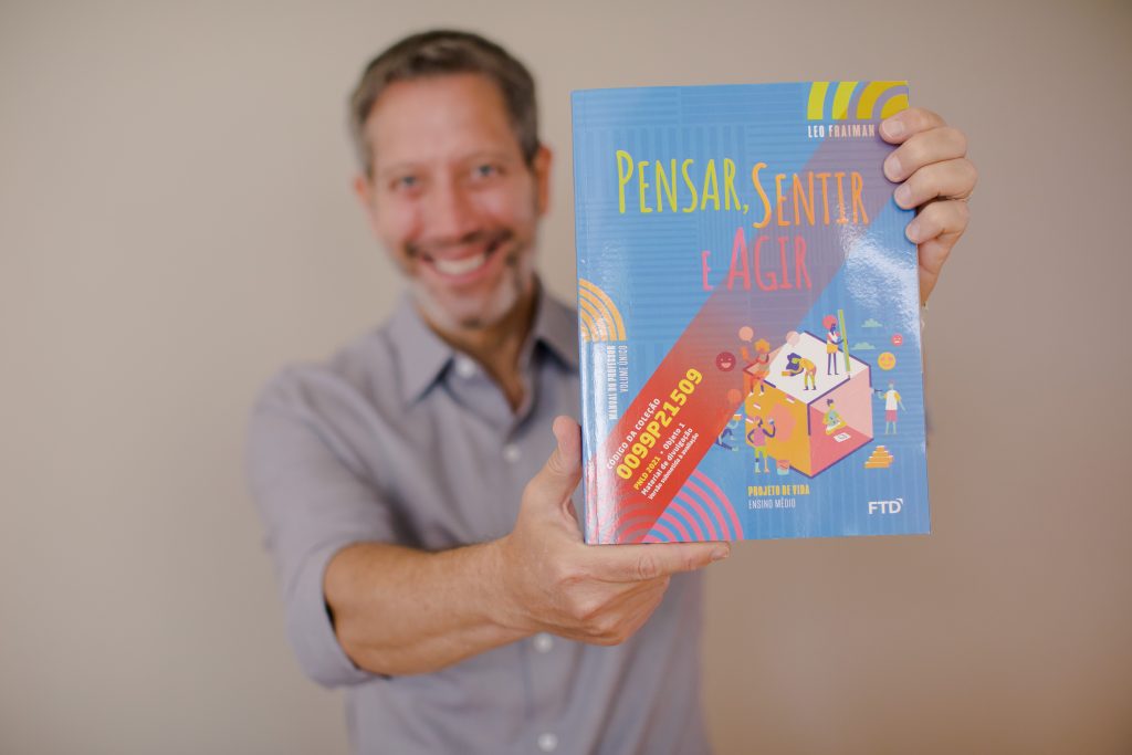 Revista Educação | Leo Fraiman: para além do conteúdo, aluno deve se ...
